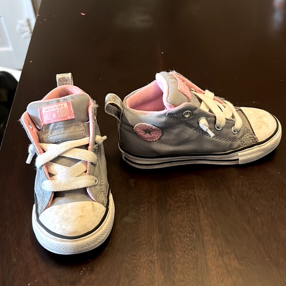 Converse | Shoes | Gently Worn Still Have A Lot Of Life In Them Scuff ...